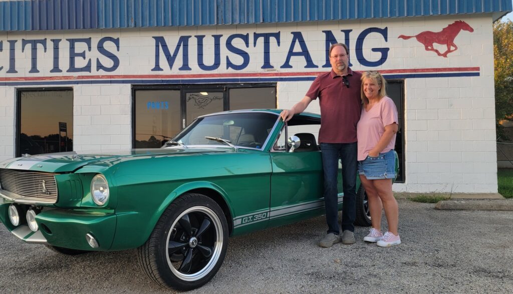 Mustang of the Month - MID-CITIES MUSTANG, INC.